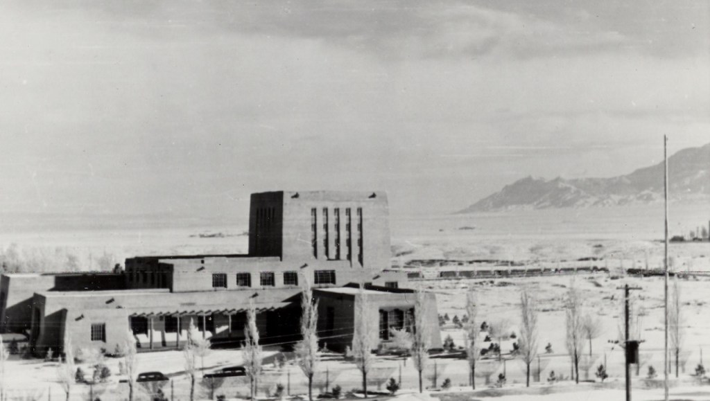 UNM Central Campus – The Guide to New Mexico Architecture